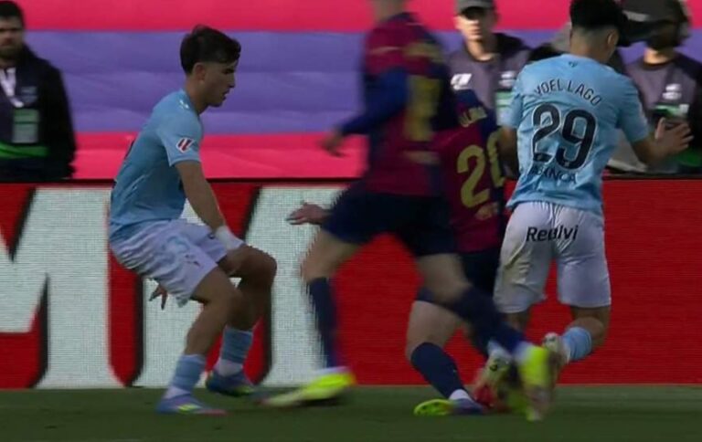 The VAR gifts La Liga to Barça with a last-minute penalty for Dani Olmo ...